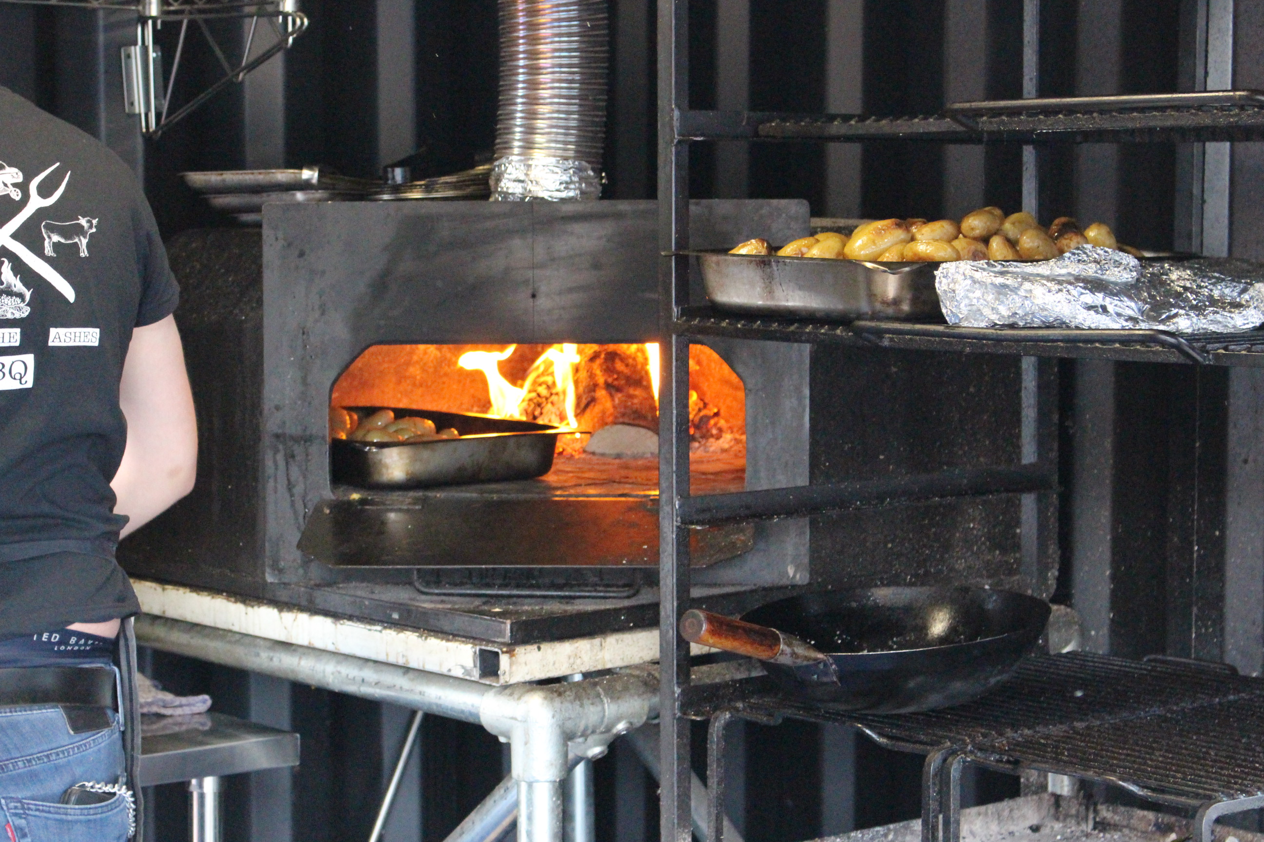 Campfire, Two Tribes Brewery – Lorenzo Beer Reviews